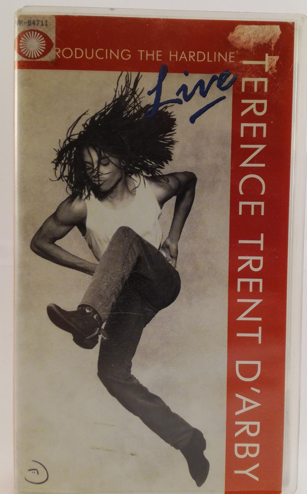 TERENCE TRENT D`ARBY - Producing the hardline. Live.